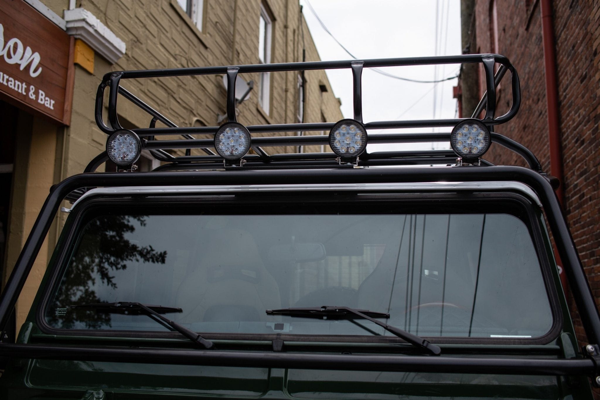 Must Have Custom Defender Accessories for Outdoor Adventure - ECD ...