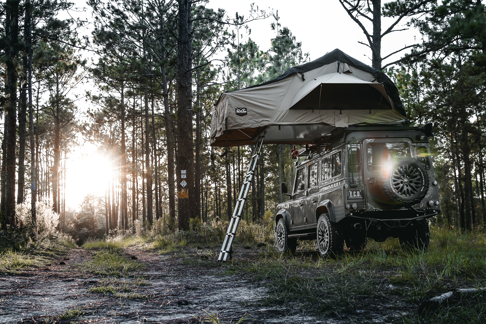 Custom Defender 110 Overland: the Ultimate 4x4 - ECD Automotive Design