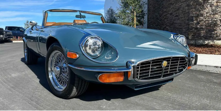 Electrek | First drive in the electric Jaguar E-Type from ECD ...